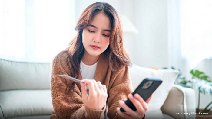 7 Ways To Turn Your Credit Card Into a Budgeting Tool | CardCritics™