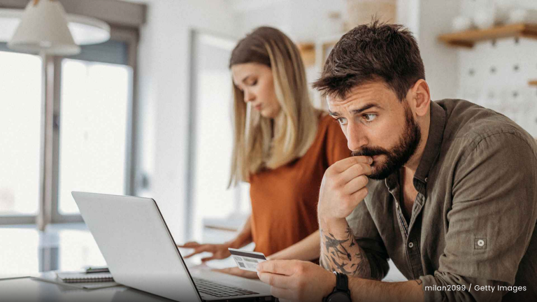 What Is a Virtual Credit Card? | CardCritics™